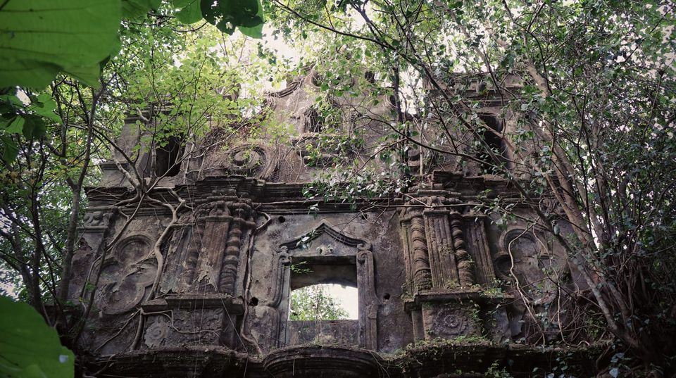 The Goan EveryDay: In ruins, Chimbel church notified as a heritage site