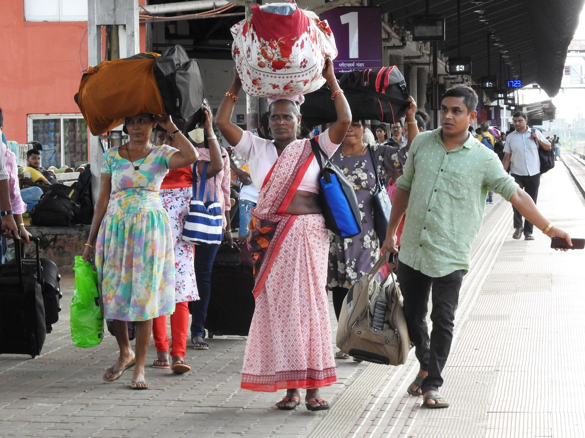 The Goan EveryDay: Rush at Margao railway station as first batch of ...