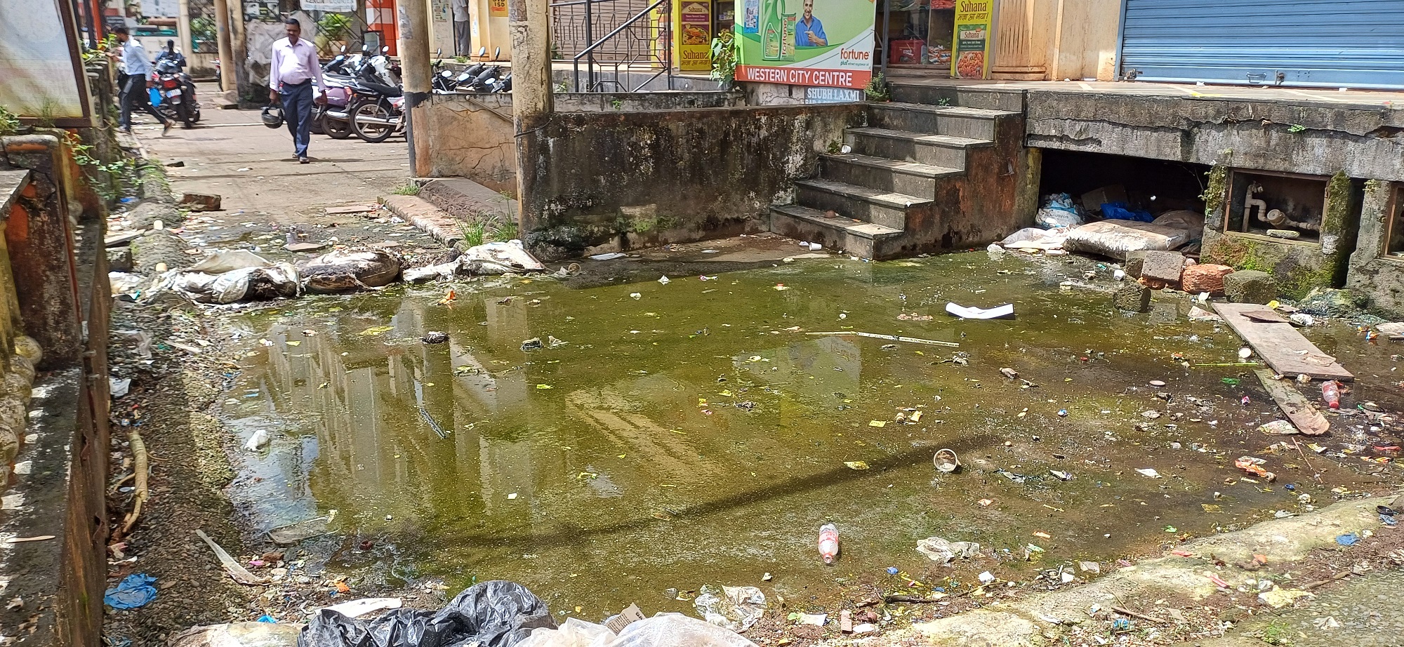 The Goan EveryDay: Waste water found stagnating in Osia complex, poses ...
