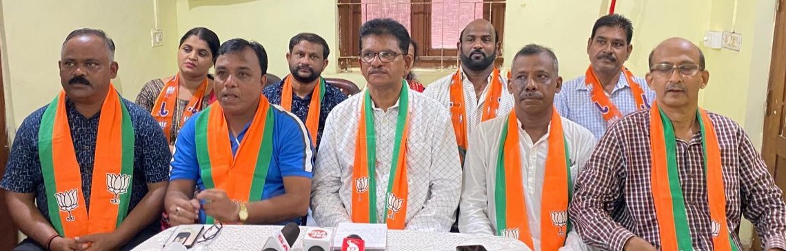 The Goan EveryDay: MLA vows to take up issues of locals on edu hub land