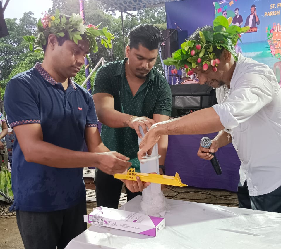 The Goan EveryDay: Instruments to monitor monsoon at Chicalim