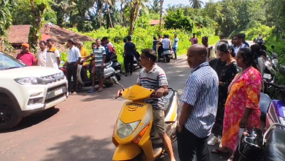 The Goan EveryDay: Clamour for termination of service of accused PE teacher