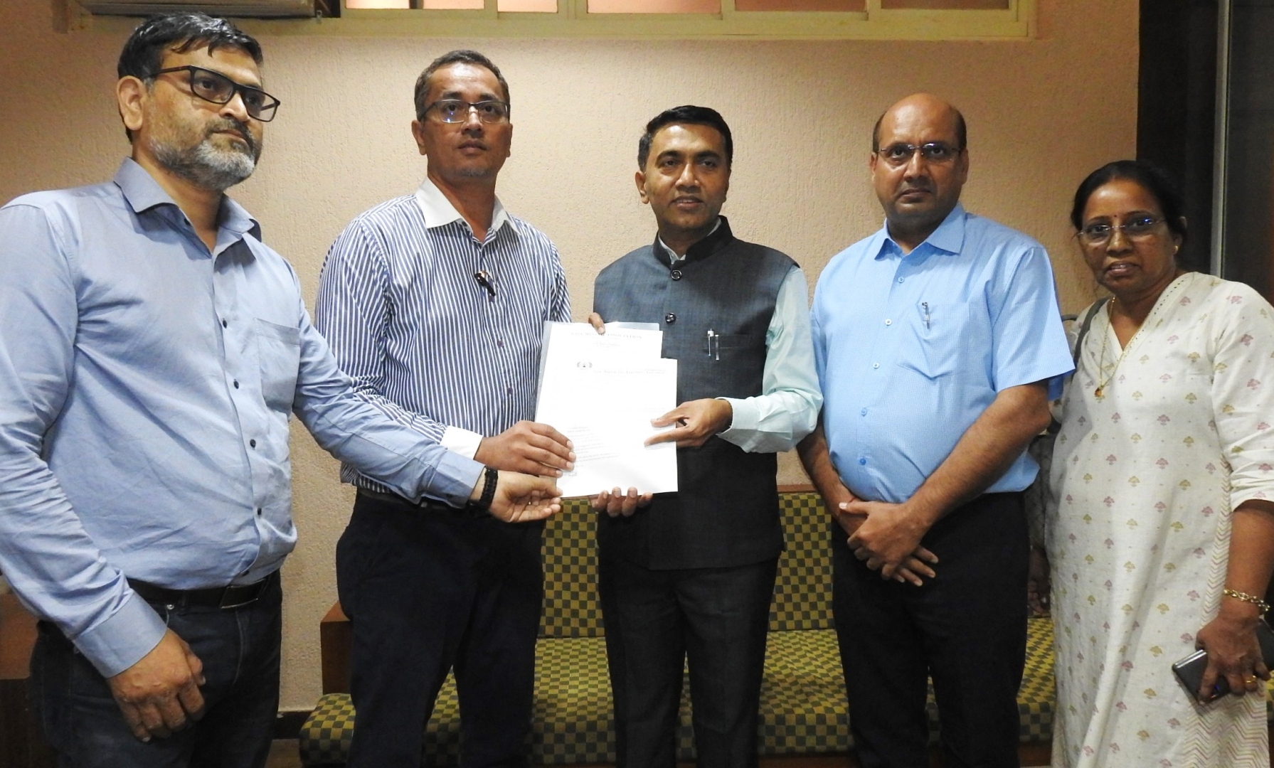 The Goan EveryDay: Apex trade bodies push govt to rationalise stamp duty The Goan EveryDay: Apex trade bodies push govt to rationalise stamp duty