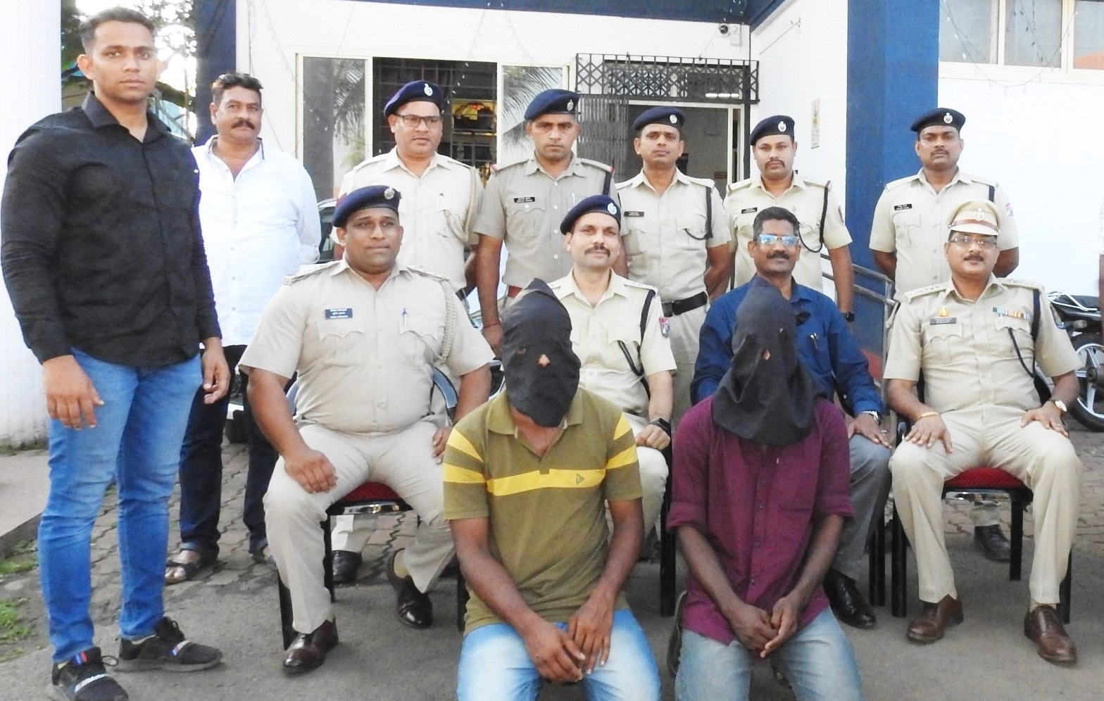 The Goan EveryDay: ﻿Konkan Railway police nab duo with whale vomit ...