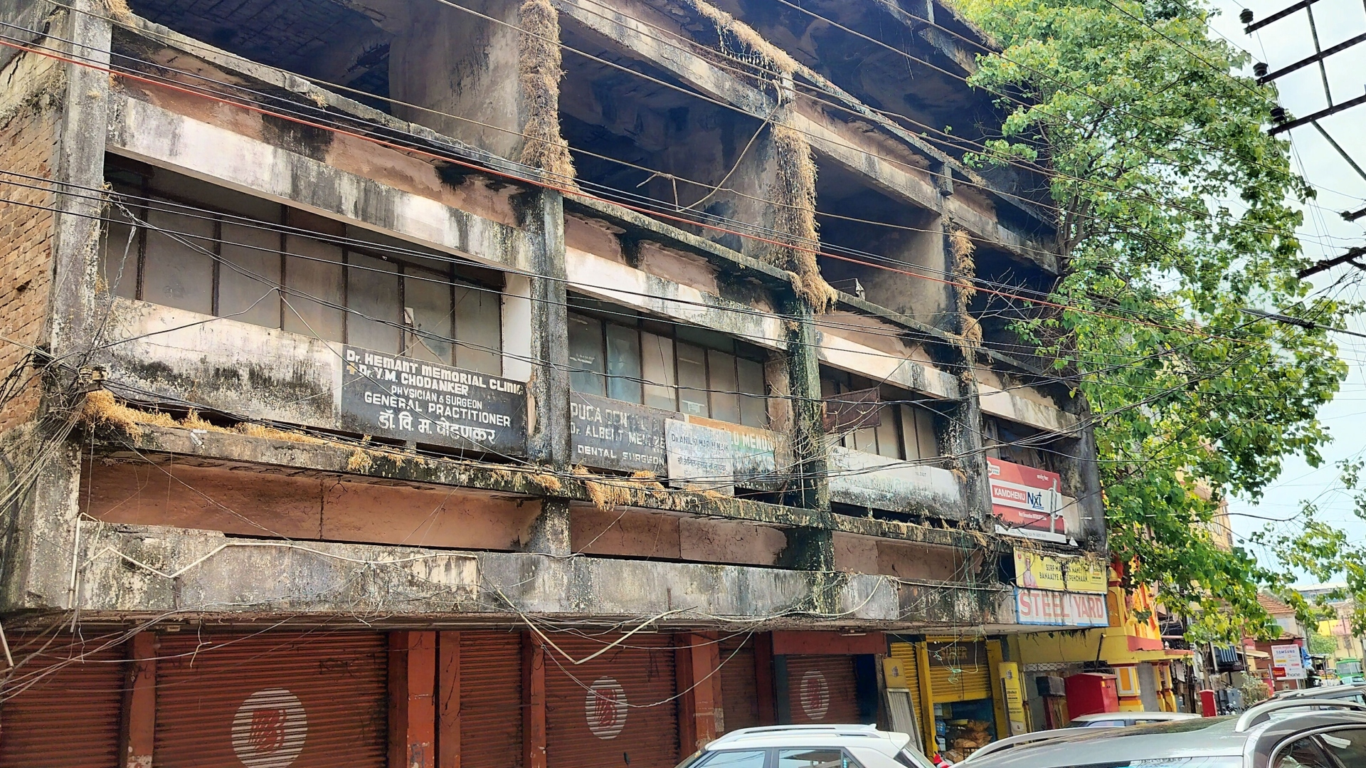 The Goan EveryDay: Mapusa's struggle with unsafe buildings