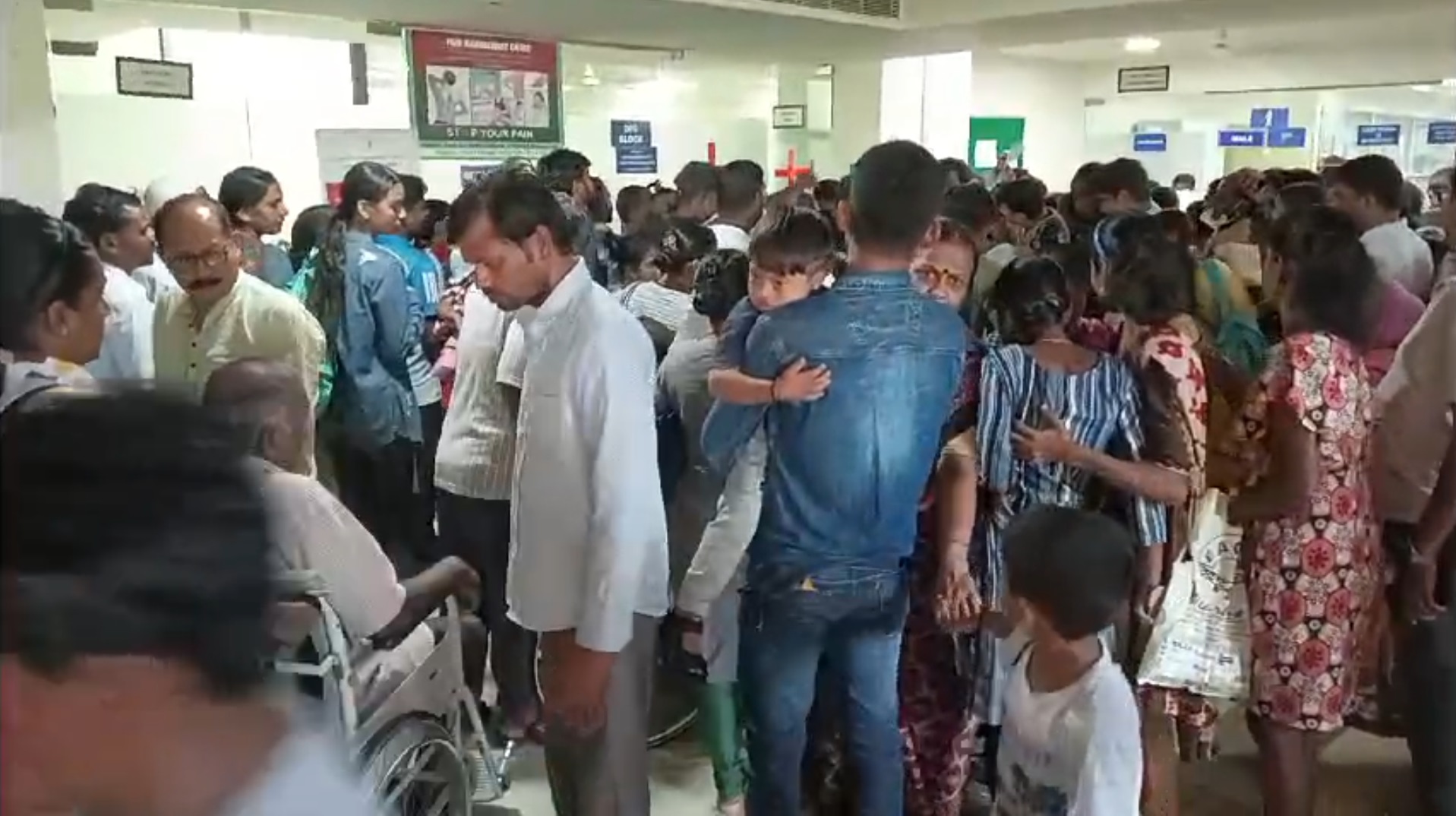 The Goan EveryDay: Long queues, chaos: Patients face daily ordeal at ...