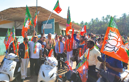 The Goan EveryDay: Huge crowd joins rally in support of Subhash ...