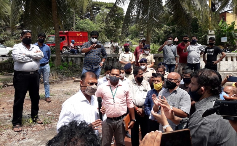 The Goan EveryDay: ﻿Chimbel chapel property will not be touched, road ...