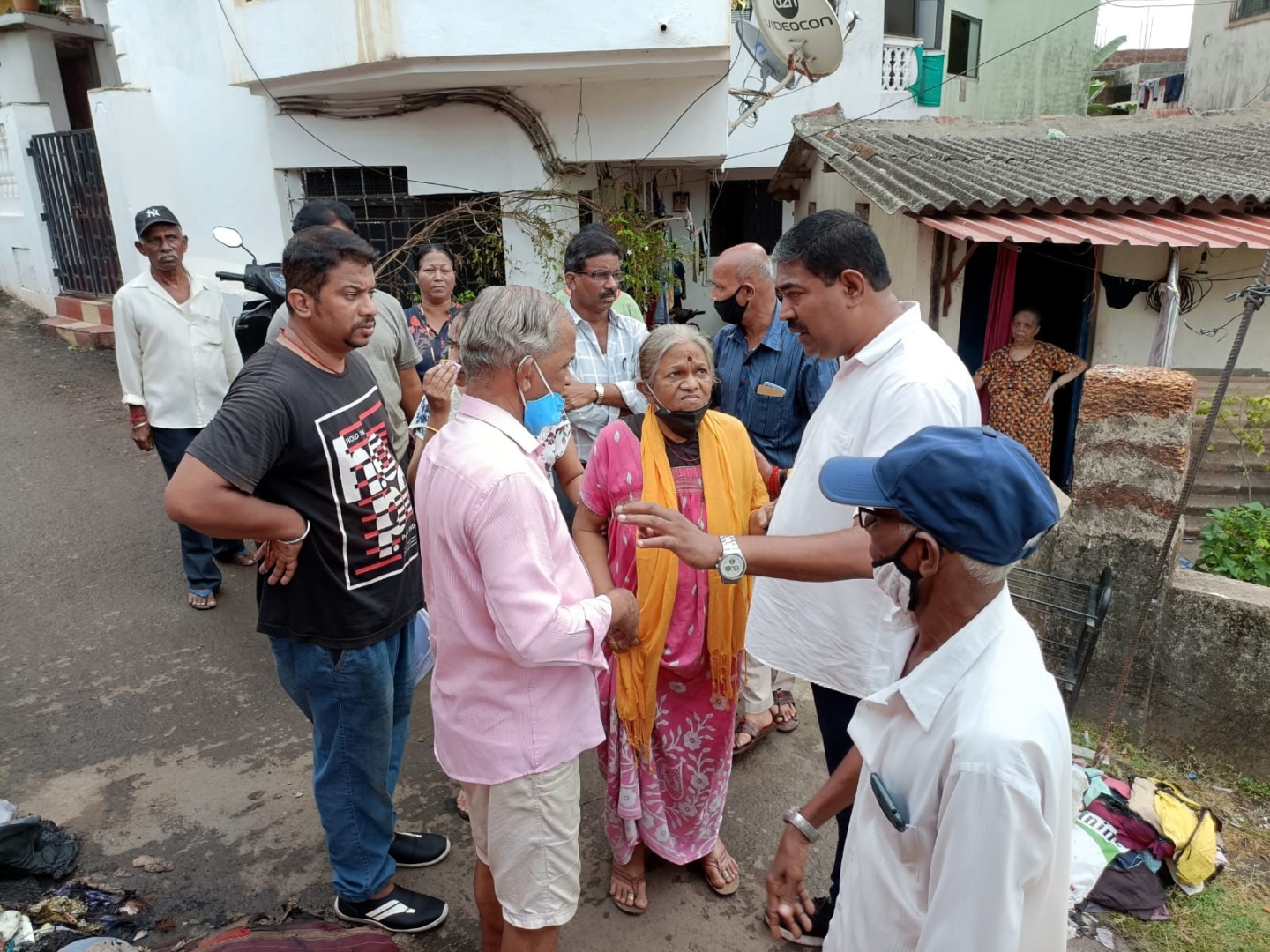 The Goan EveryDay: Sada family has lucky escape after house goes up in ...