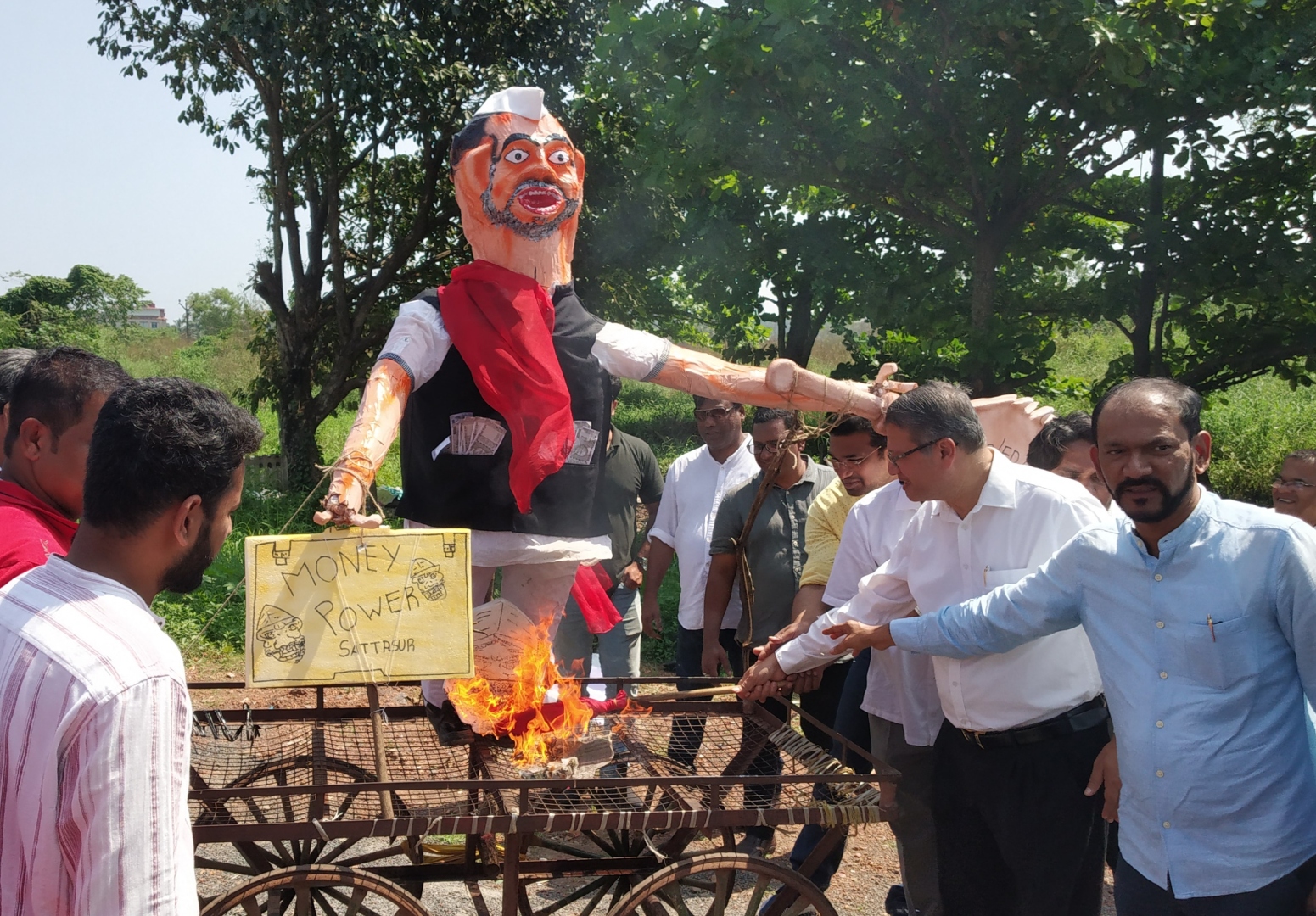 The Goan EveryDay: BJP workers will revolt against defection of Cong MLAs: Ferreira