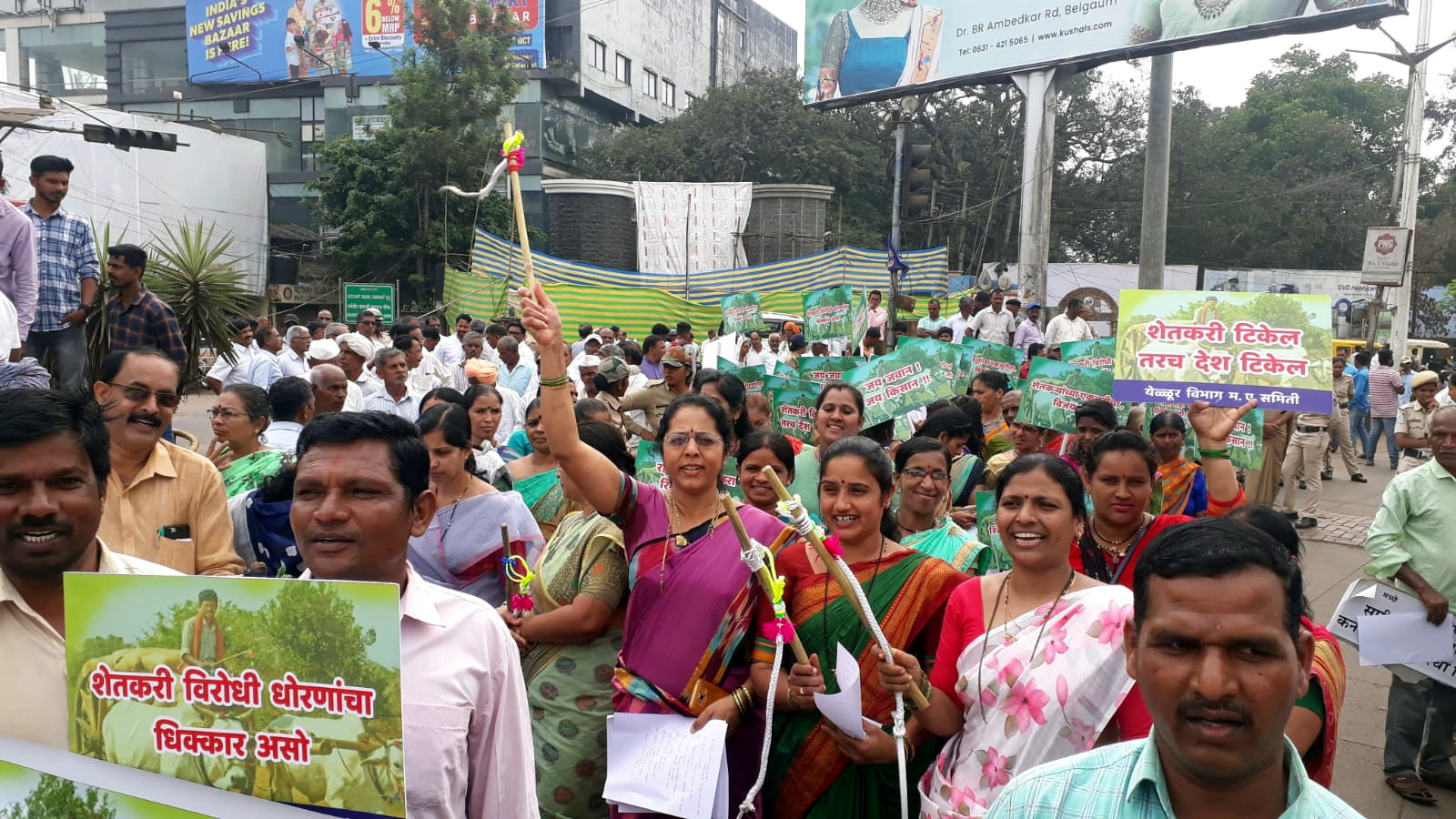 The Goan EveryDay: Farmers rally against roads linking Belagavi-Goa NH4A