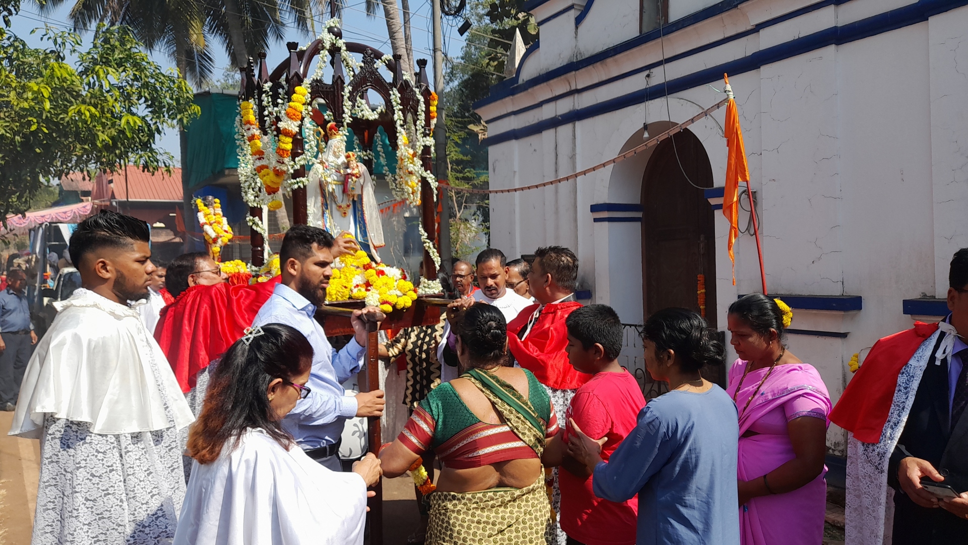 The Goan EveryDay: ﻿Communal harmony on full display as Mandur ...