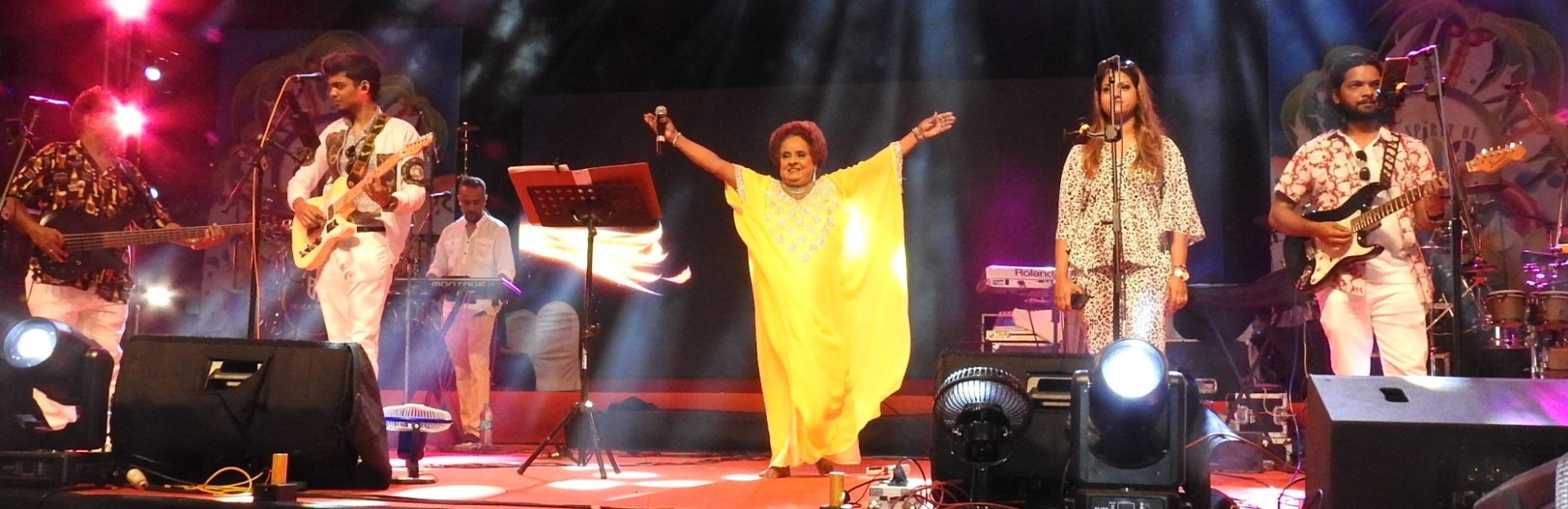 The Goan EveryDay: Spirit of Goa festival takes off with a bang at Colva